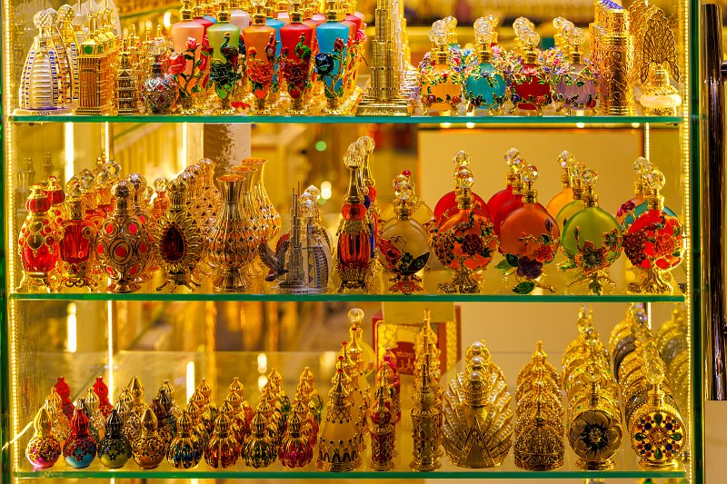 Dubai, UAE - Part III (Al Fahidi Historical Neighborhood, Old Dubai's Souk) | Dubai Perfume Souk ...